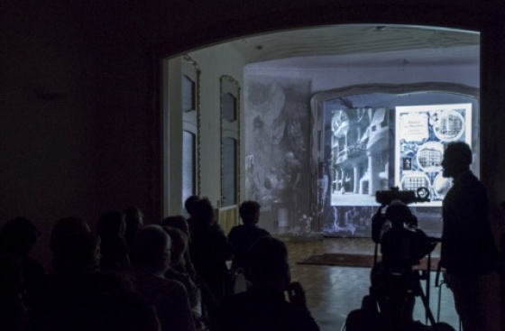Aleix Clapés and the artwork of the “Gache Apartment” in the Casa Milà.